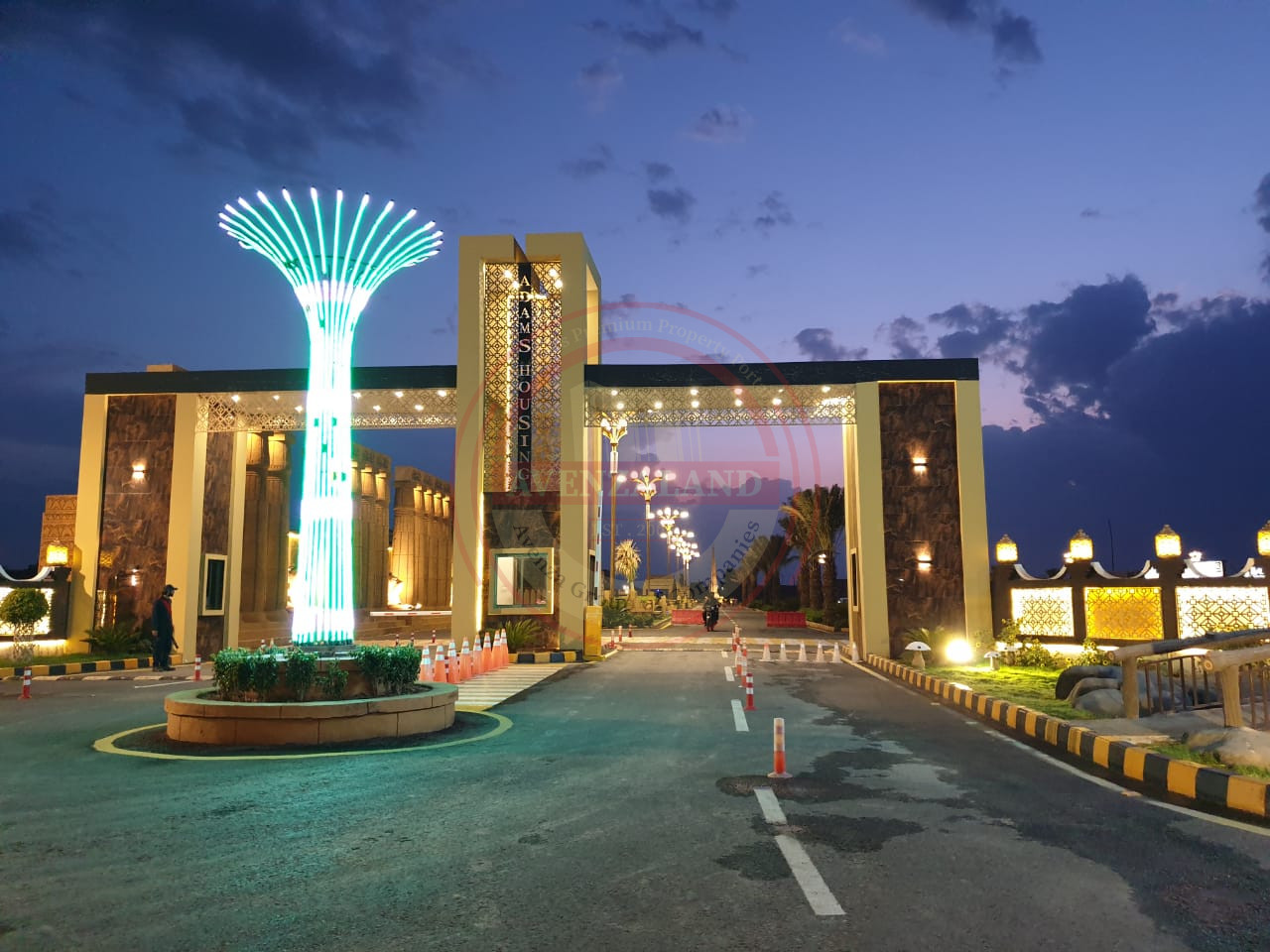 Avenzaland - Property